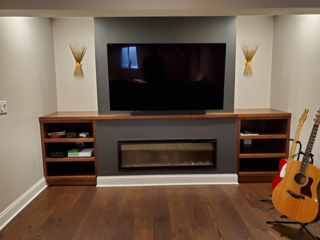 Entertainment Center Built In Shelving - Traditional - Basement ...