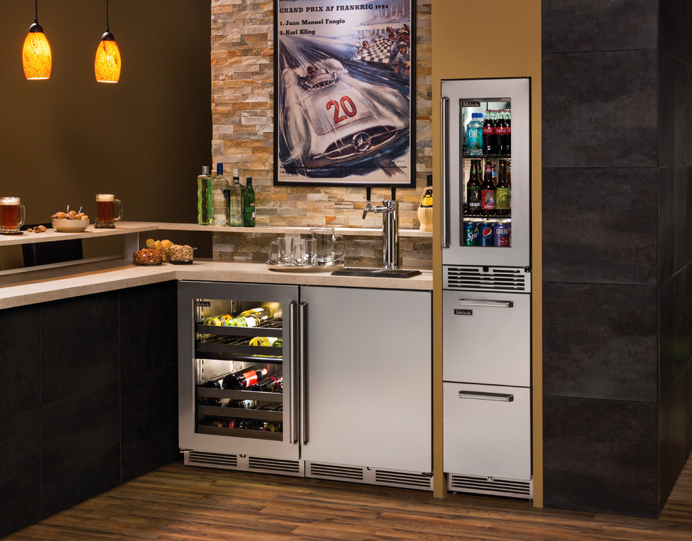 Fully Stocked Home Bar - Basement - Milwaukee - by Perlick | Houzz