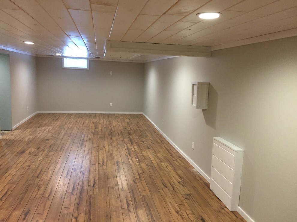 interior pictures of log paneling, and log siding - Rustic - Basement ...