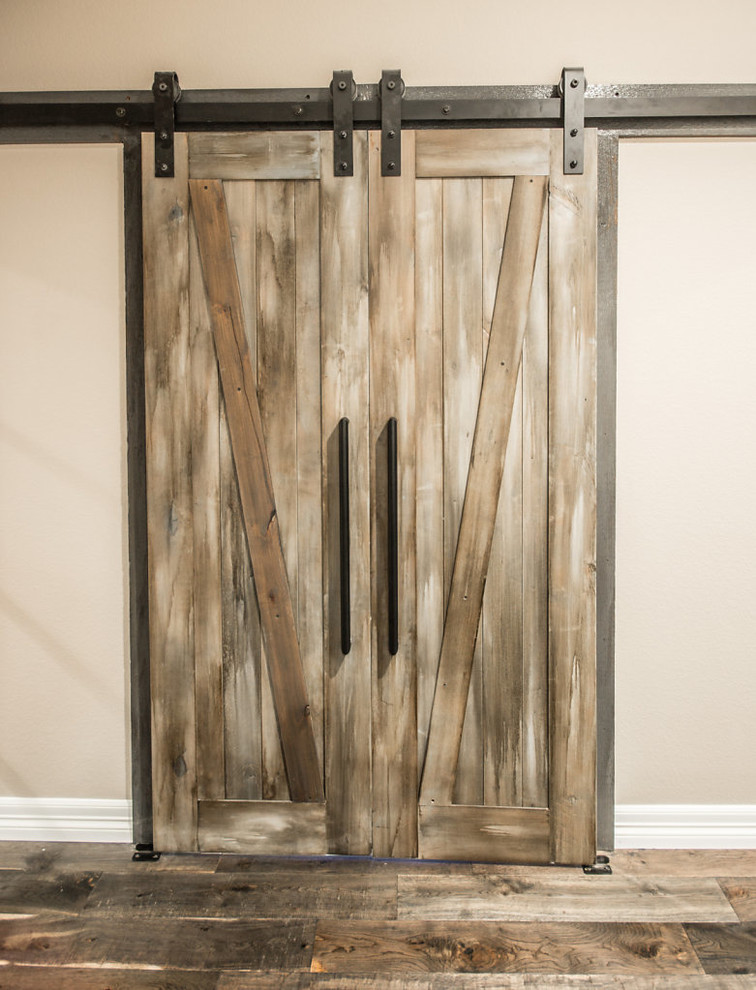 Lone Tree Basement - Rustic - Basement - Denver - by Aspen Builders | Houzz