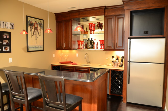 Lower Level Bar - Traditional - Home Bar - St Louis - by Barco ...