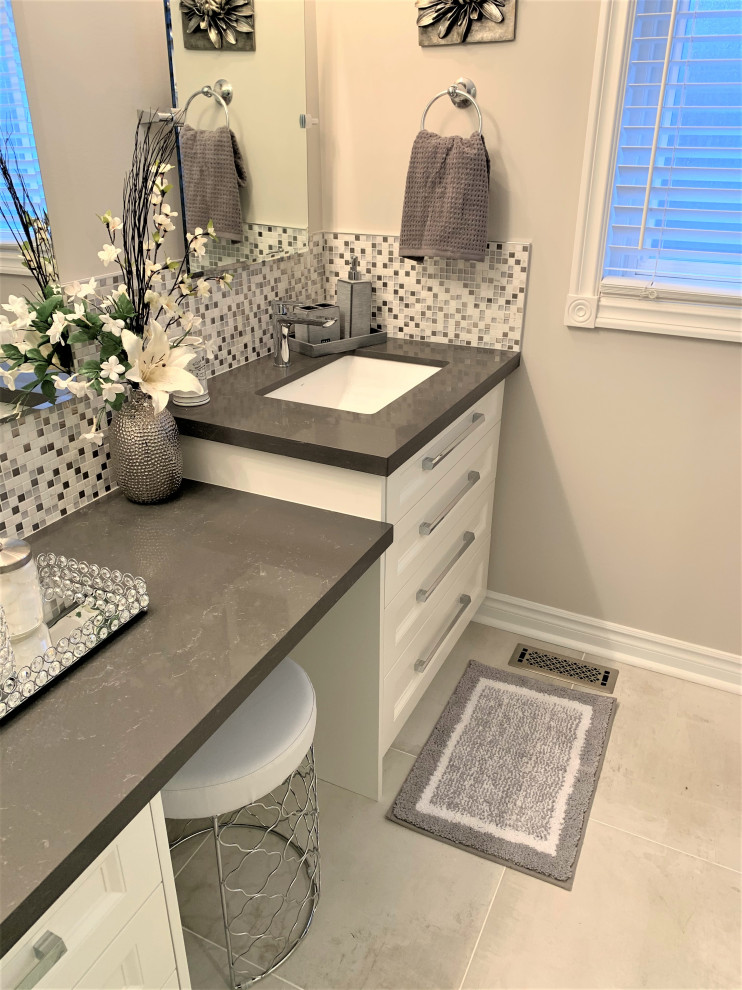 SMALL BATHROOM RENO - Basement - Toronto - by Sense Of Style | Houzz