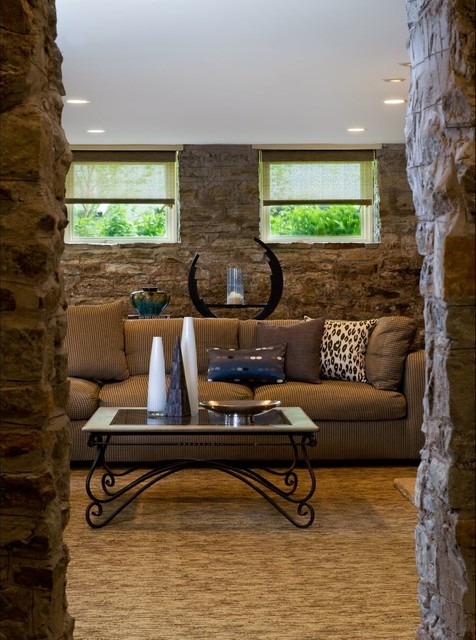 Stone Walls - Moderne - Sous-sol - Minneapolis - par Shannon Allen ...