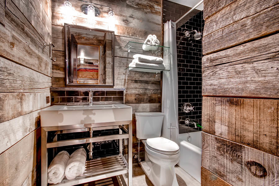 29 Stoney Trail - Bathroom - Rustic - Bathroom - Denver - by Collective Design | Houzz