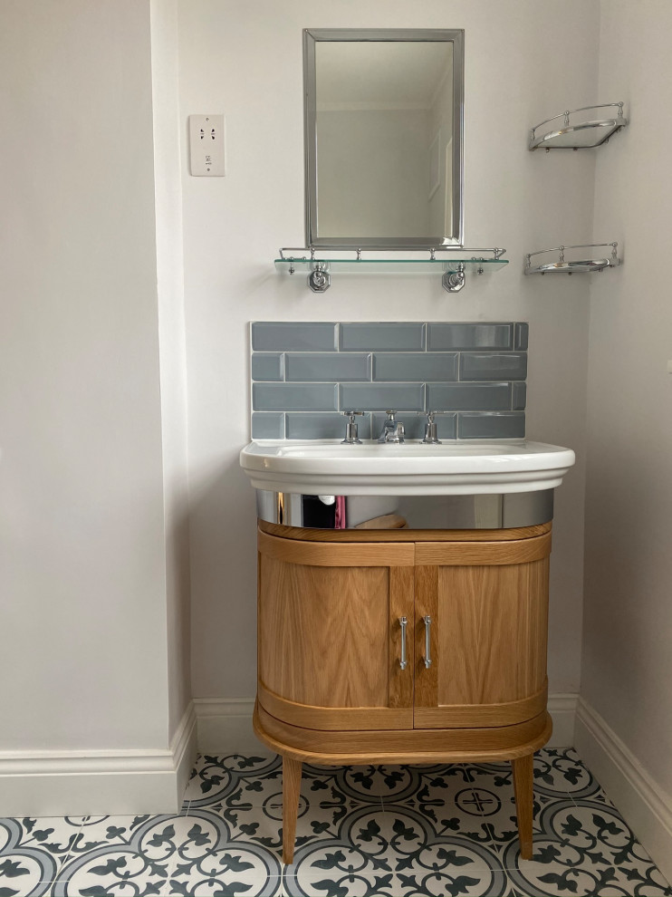 5 Bedroom House in Putney - Traditional - Bathroom - London - by London ...