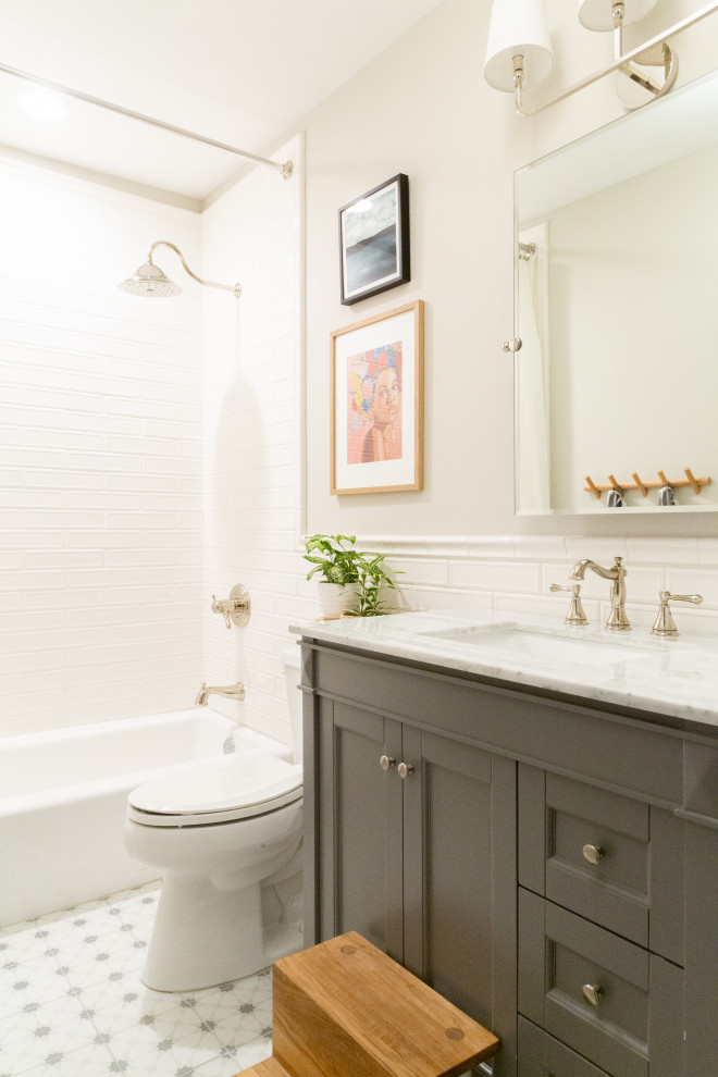 A Couple Fix Up Their Dream Family Home in a Chicago Suburb ...