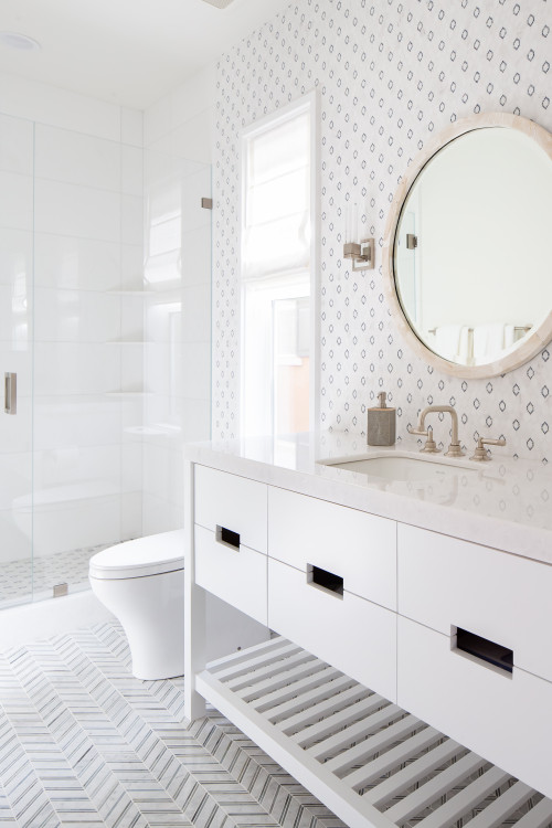 60+ White Bathroom (TIMELESS LOOK) - Clean and Fresh Bathrooms