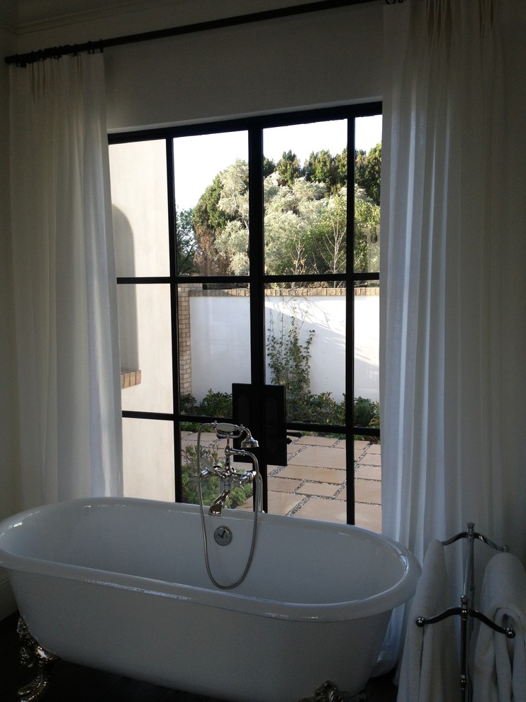 Arcadia House - Bathroom - Phoenix - by Janus Custom Building Products ...