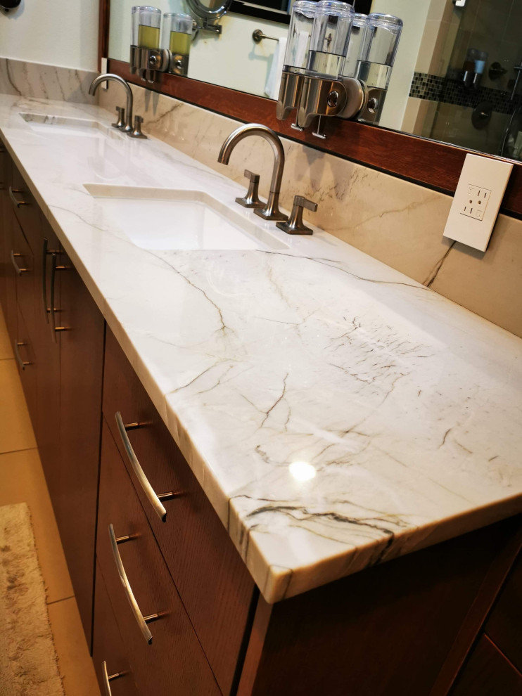 Austin Tx 78731 Bathroom Mont Blanc Quartzite Traditional