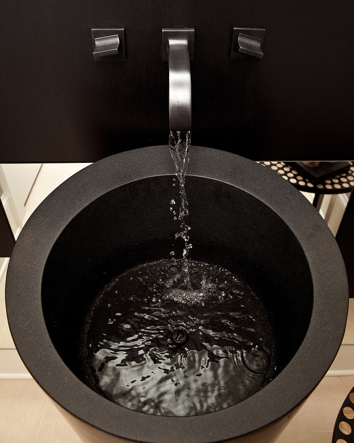 Award winning Power Bath - Contemporary - Bathroom - Other - by In ...