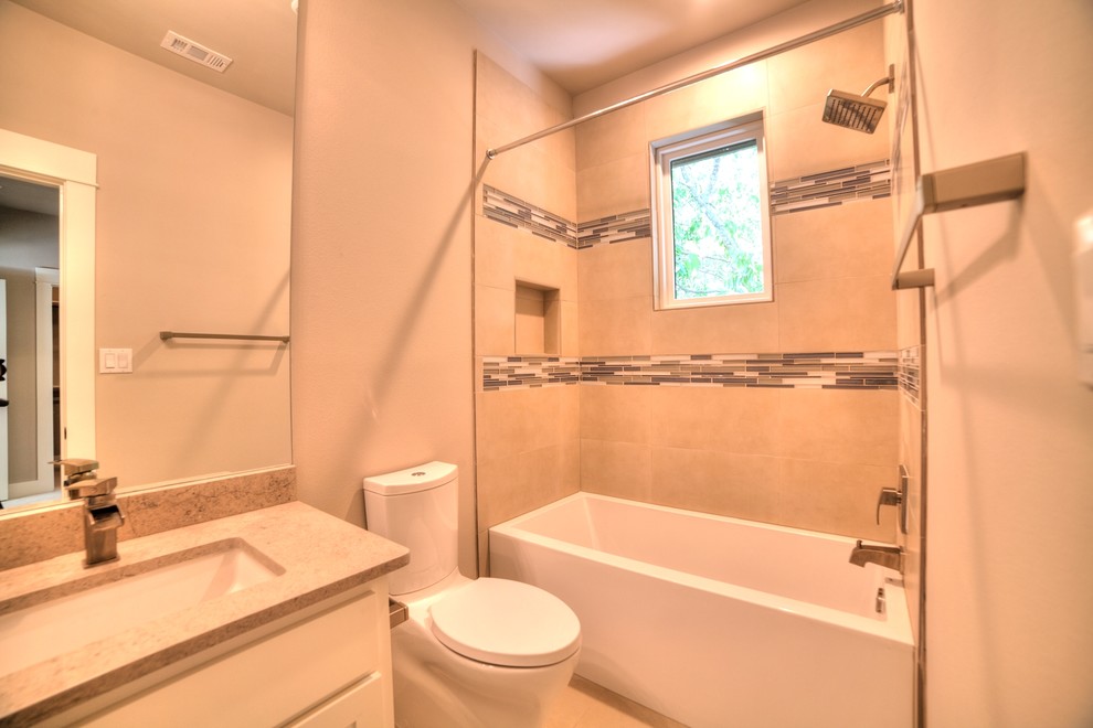 Aztec - Transitional - Bathroom - Austin - by Nalle Custom Homes | Houzz