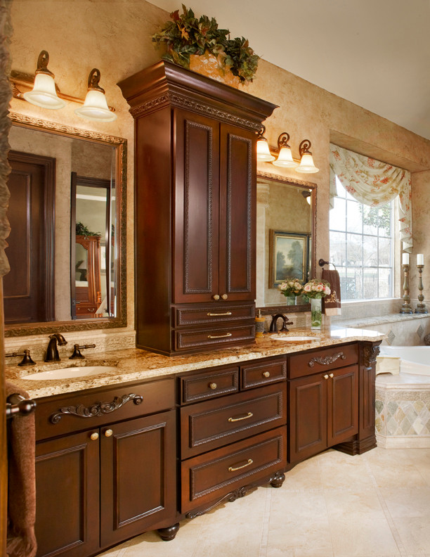 Balmoral Traditional Bathroom Dallas By Euro Design Build Houzz