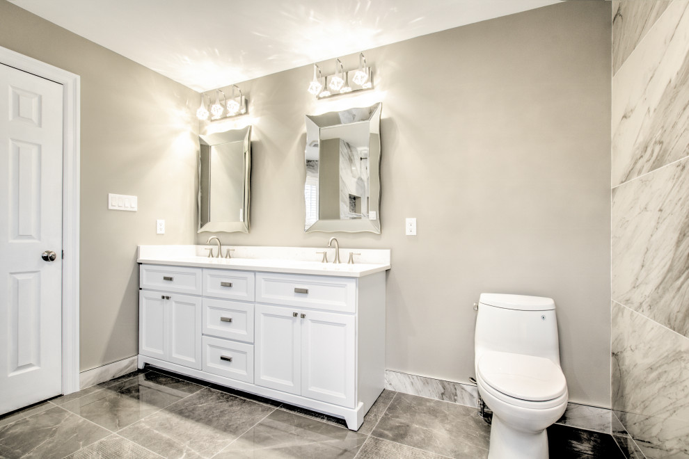 Bathroom Renovation. Aurora, Ontario - Contemporain - Salle de Bain ...