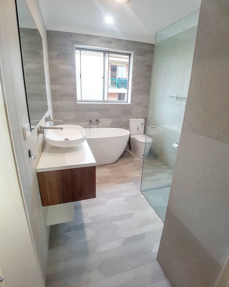 Bathroom Renovation Coogee - Modern - Bathroom - Sydney - by Luke's ...