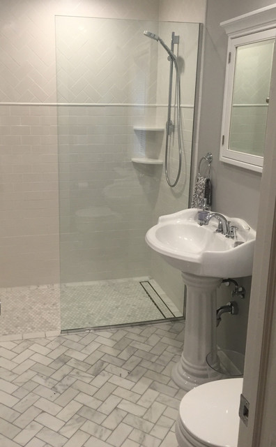 Beautiful Asian Carrara Bathroom - Classique - Salle de Bain - New York ...