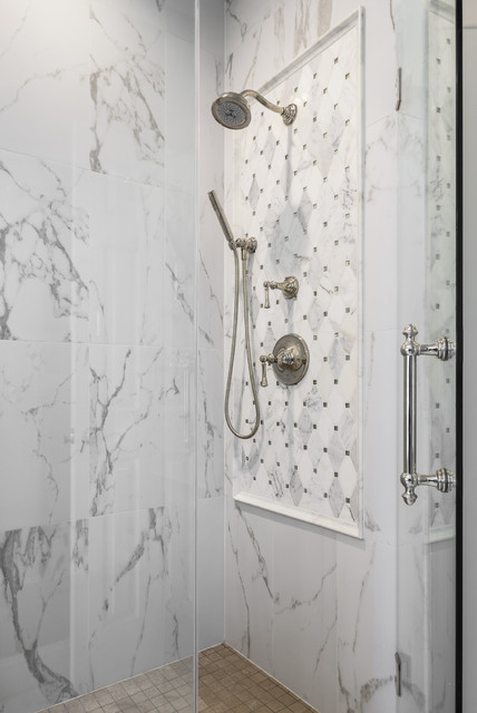 Calacatta-look Porcelain Tile Walls - Classique - Salle de Bain ...