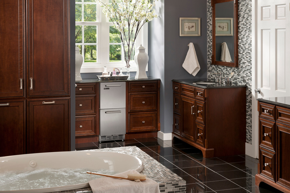 Beauty Drawers for the Bathroom - Traditional - Bathroom - Milwaukee - by Perlick | Houzz