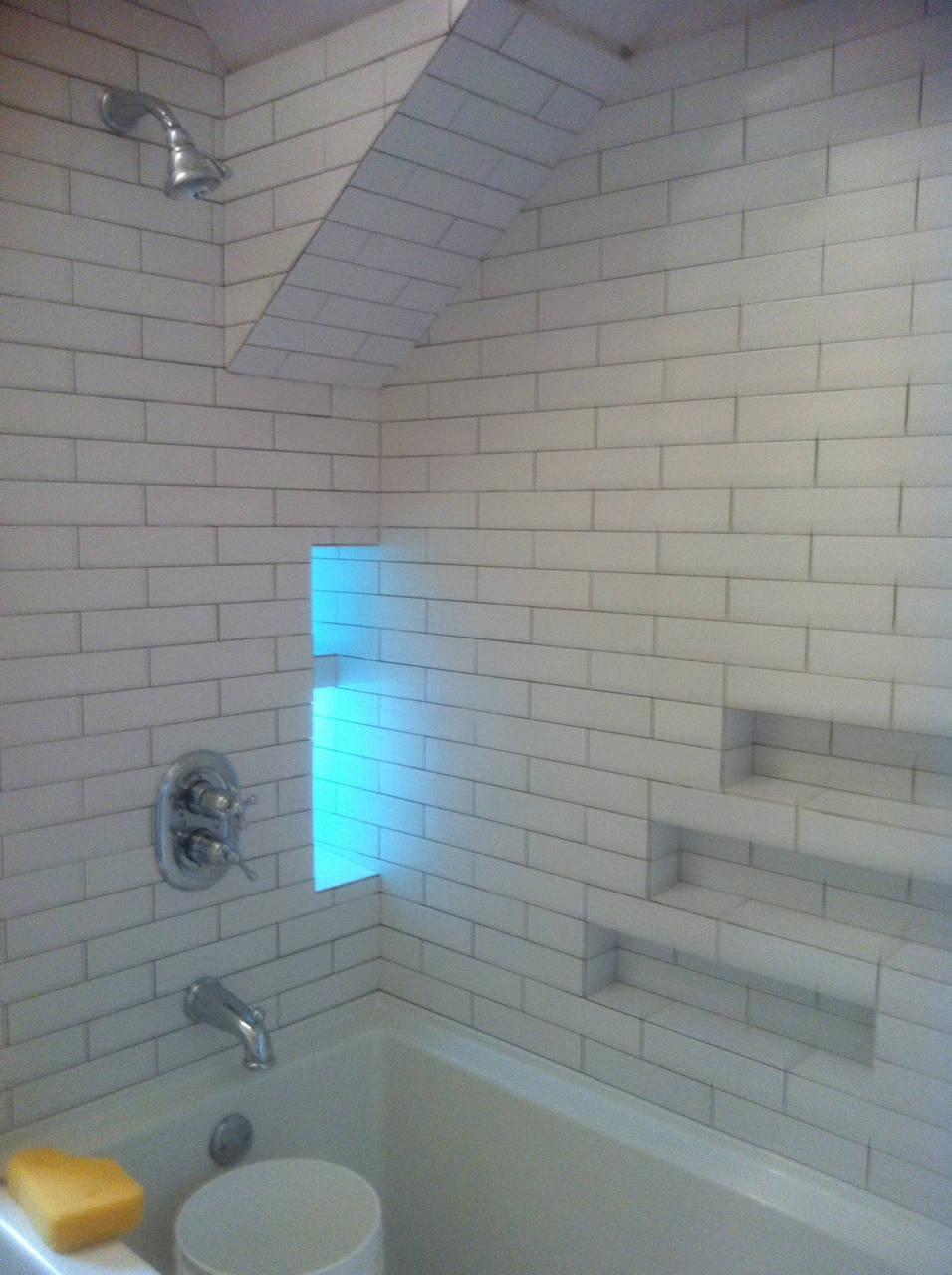 10 Tips on Getting Bathroom Tile Layout Right