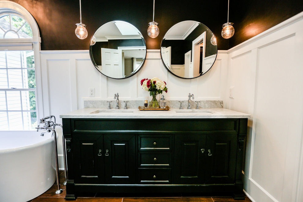 Bold, Glam Master Bath - Moderne - Salle de Bain - Cleveland - par User ...