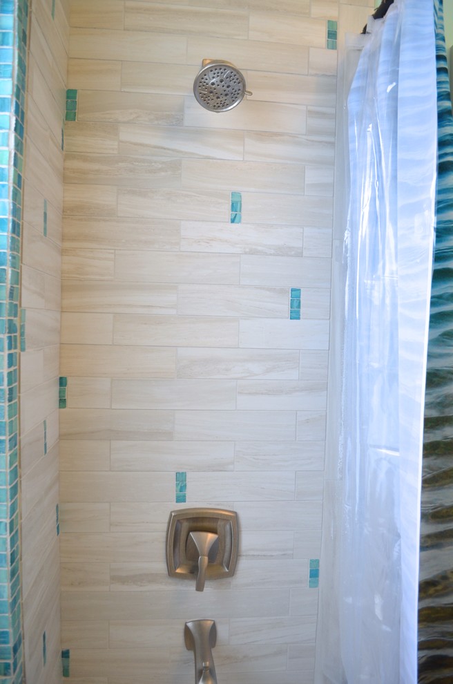 Breezy Beach Bathroom - Beach Style - Bathroom - New York - by Michelle ...