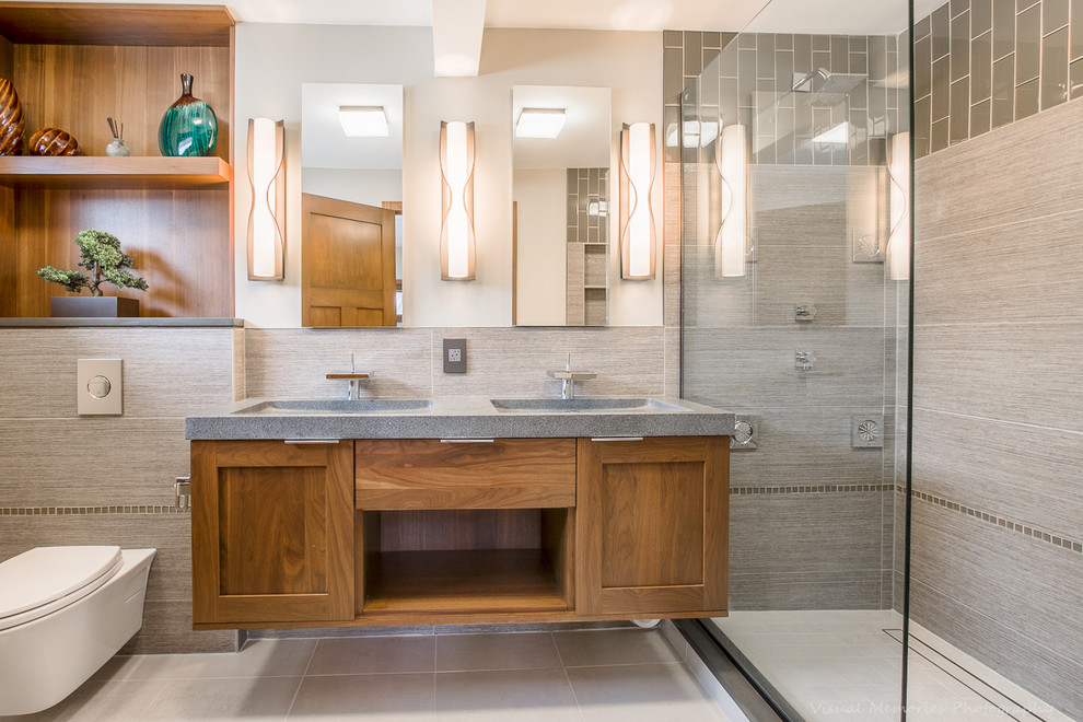 Bringing the Beauty of Wood to a Contemporary Bath - Contemporary ...