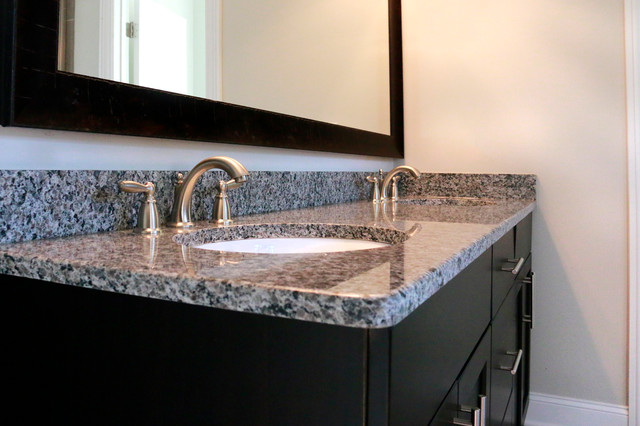Brock Built Homes - Classique Chic - Salle de Bain - Atlanta - par ...
