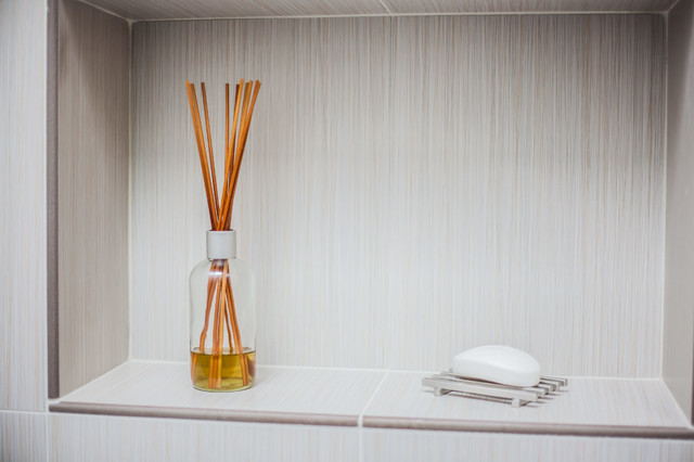 Built-in Soap Shelf Detail in Master Bathroom Shower - Modern ...