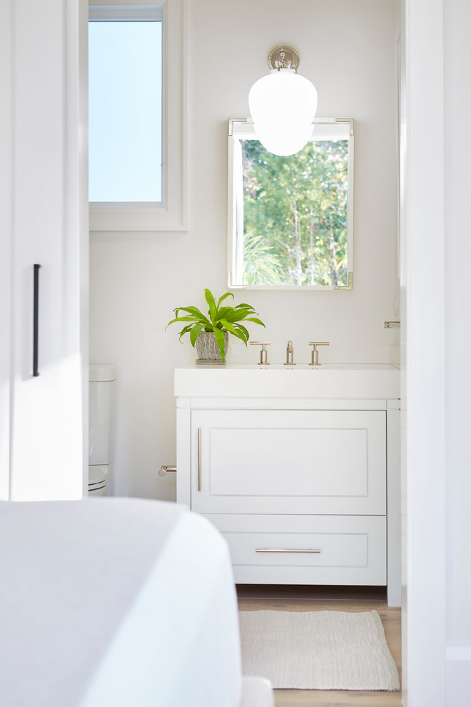 Cabana Bath - Beach Style - Bathroom - Miami - by Linda Sonders Design ...