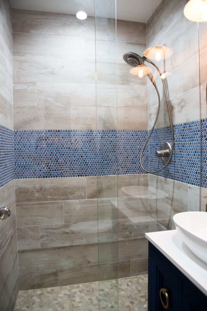 Cabana bath - Contemporary - Bathroom - Miami - by Mint Decor Inc. | Houzz