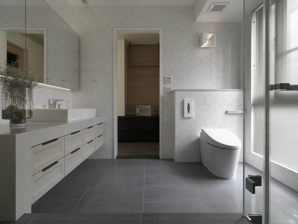 Cabana Condo Design by SpaceArt - Modern Bathroom Design - Modern ...