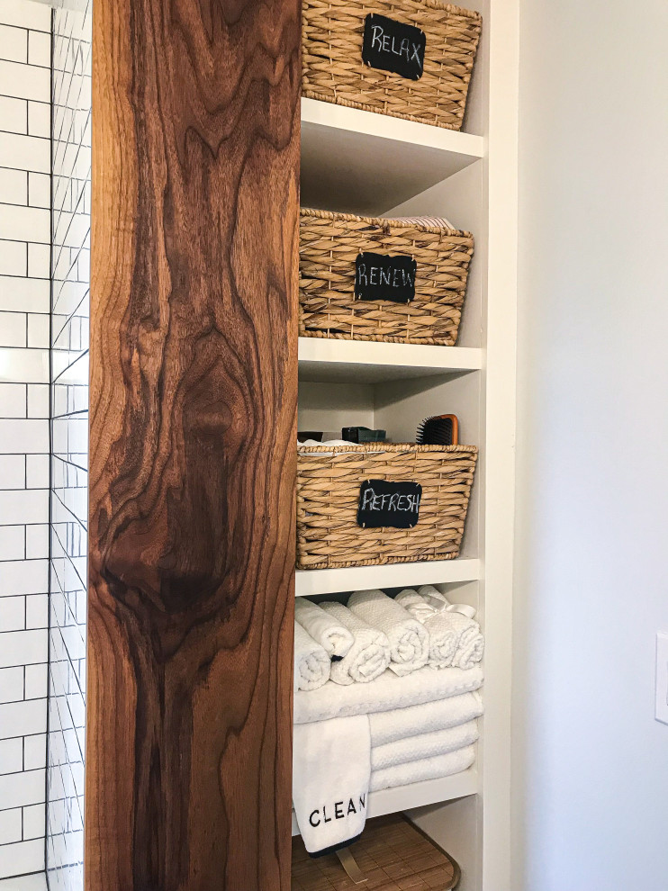 Caledon Bathroom Renovation - Farmhouse - Bathroom - Toronto - by ...