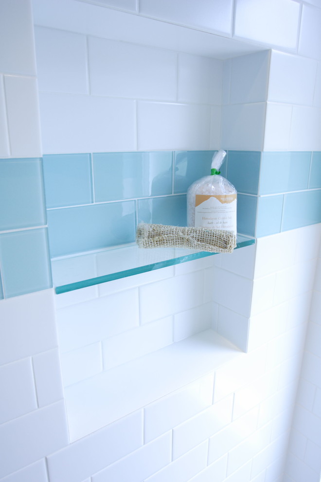 Callan Reno - Contemporary - Bathroom - Vancouver - by Dawn Adair ...