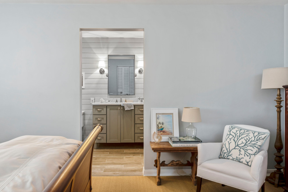 Cape Cod Baths - Beach Style - Bathroom - Tampa - by Bee Studios Design ...