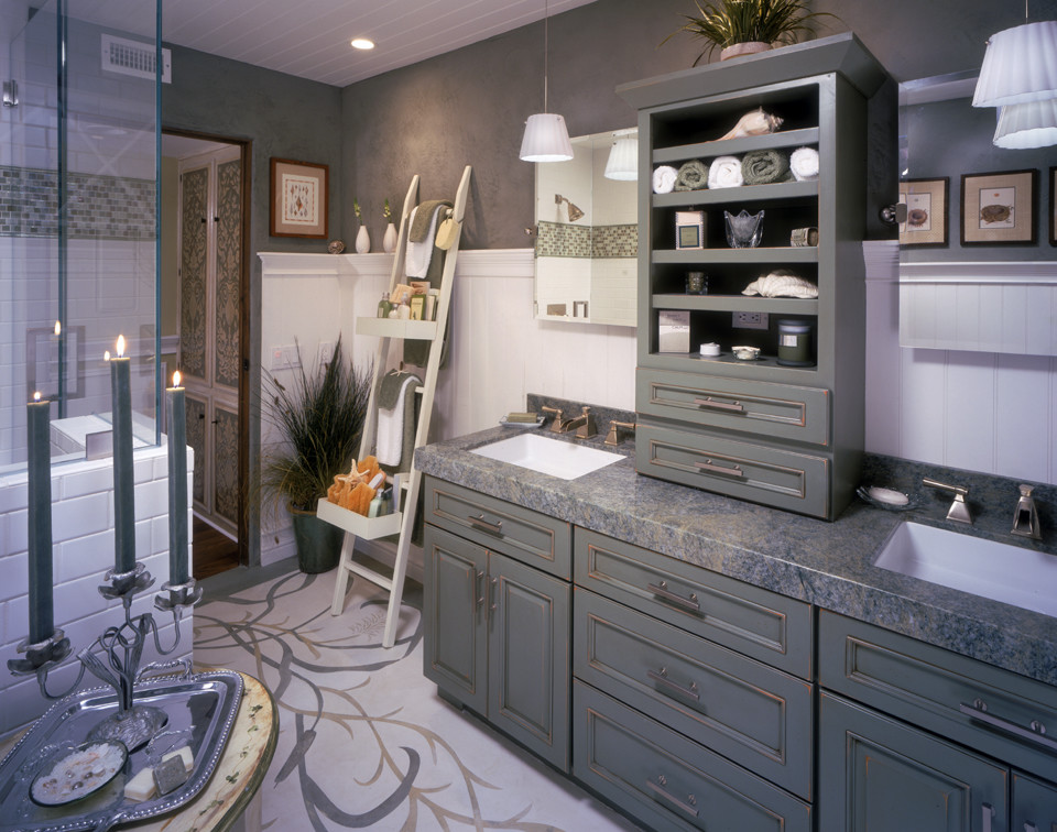 Cape Cod Style Bathroom - Beach Style - Bathroom - Orange County - by ...