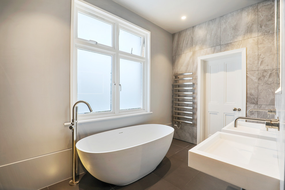 Case Study: Putney, London - Modern - Bathroom - London - by ...