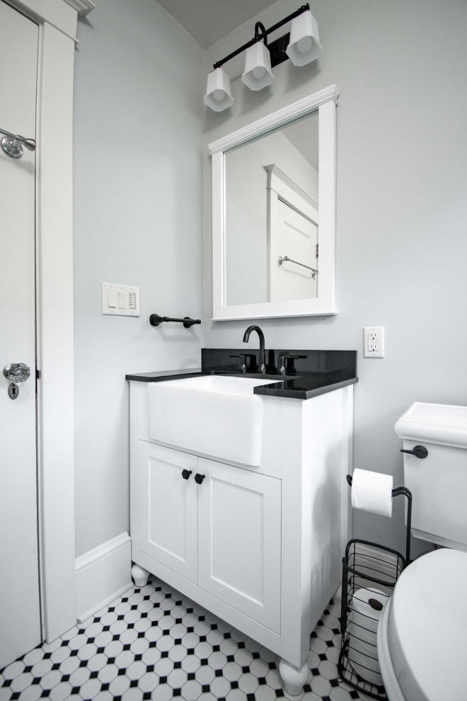 Classic Small Bathroom - Transitional - Bathroom - Portland - by Devine ...