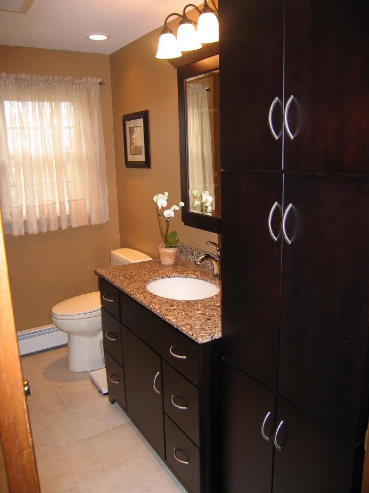 Completed Projects and Showroom Photos - Traditional - Bathroom - Bridgeport - by Award Kitchen ...