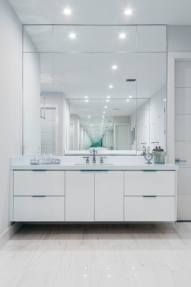 Coral Ridge Golf Course - Modern - Bathroom - Miami - by DawnElise ...