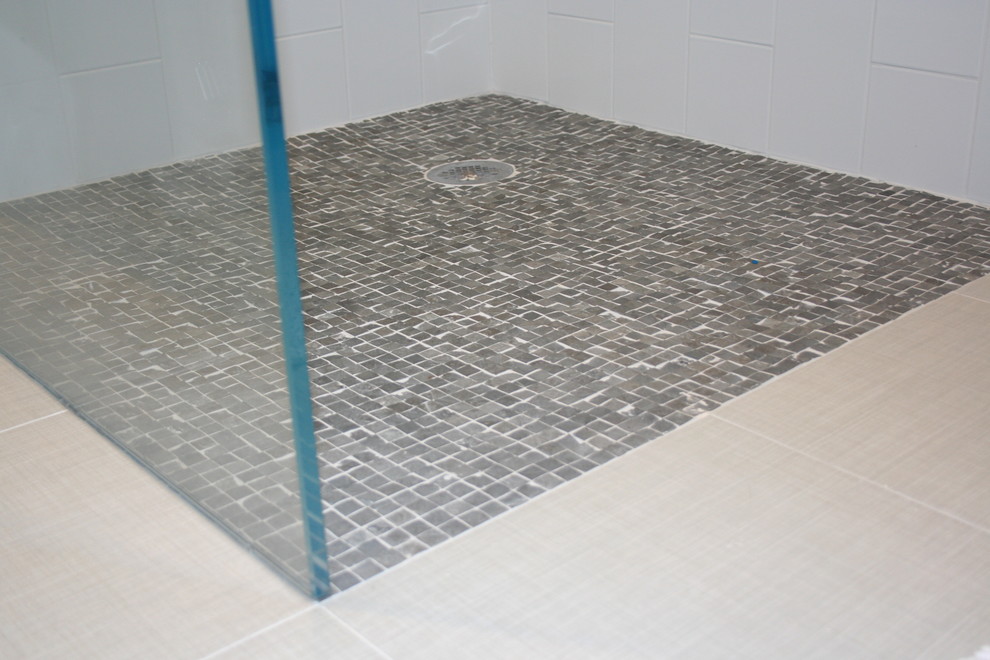 Curbless shower - Modern - Bathroom - San Francisco - by SJ&J Design ...