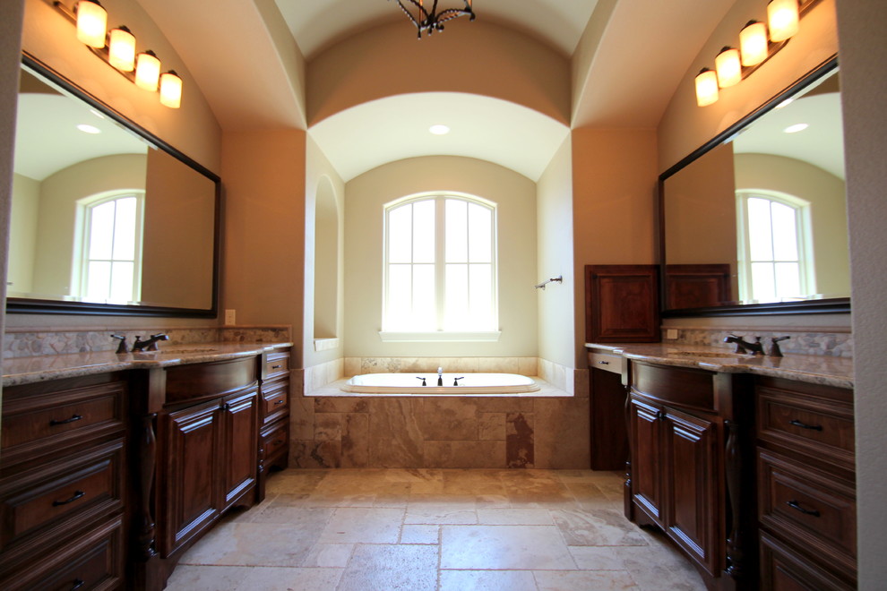 Custom Homes - Transitional - Bathroom - Dallas - by Couto Homes | Houzz