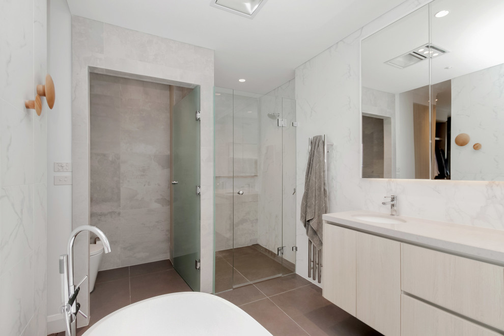 Custom Shower Screen & Frosted Glass Privacy Door - Dover Heights ...