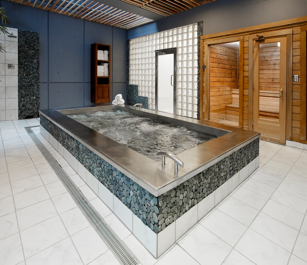 Diamond Spas - Contemporary - Bathroom - Denver - by Diamond Spas | Houzz