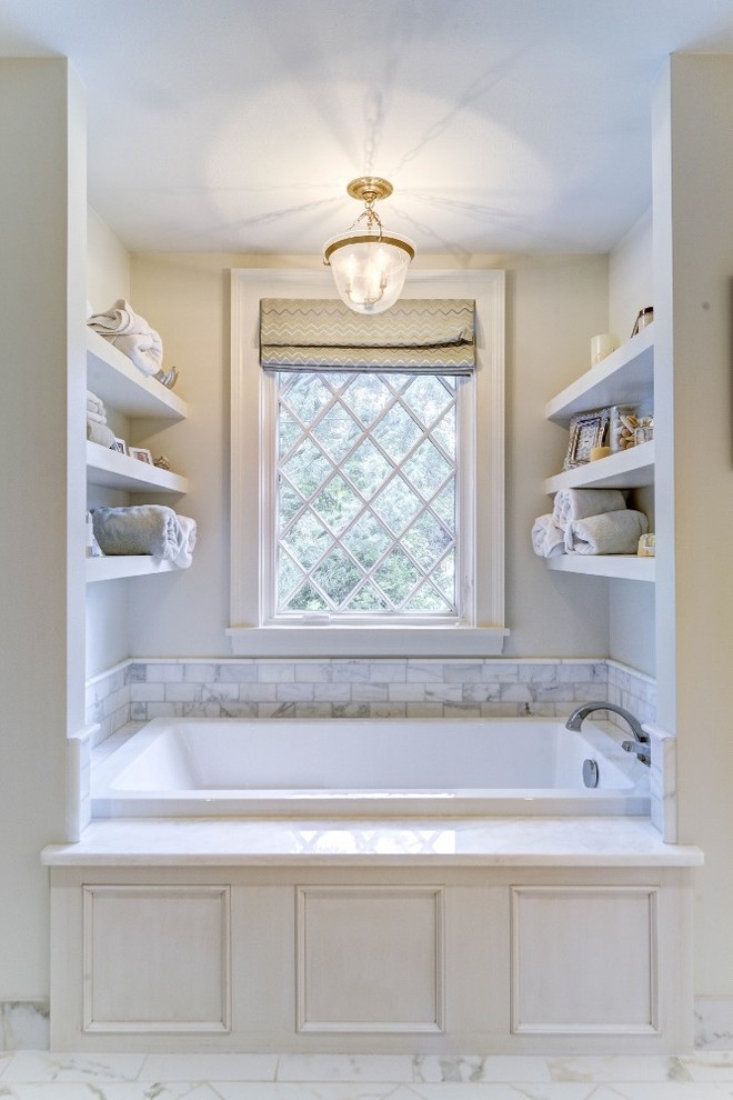 Dutch Colonial - Traditional - Bathroom - Denver - by Bob McGrath ...