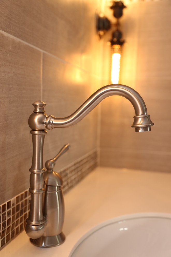 Dyconn Bathroom Faucet - Craftsman - Bathroom - Los Angeles - by Luxor ...
