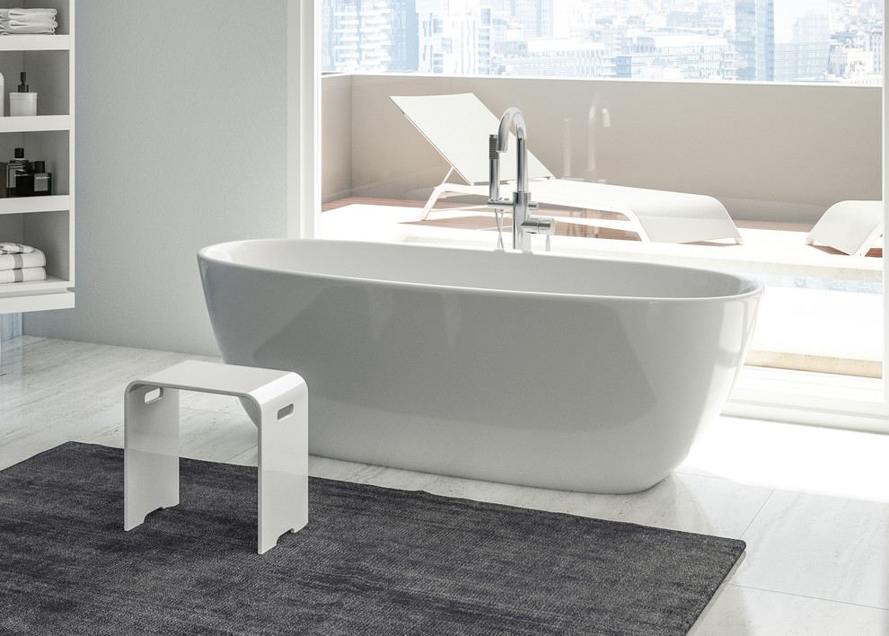 Eleganza Bathtub (TUB14) with Cigno Tub Filler (1595) - Bathroom ...