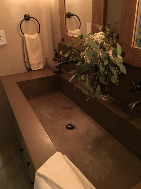 Engineered Concrete Trough Sink - Classique Chic - Salle de Bain - New ...