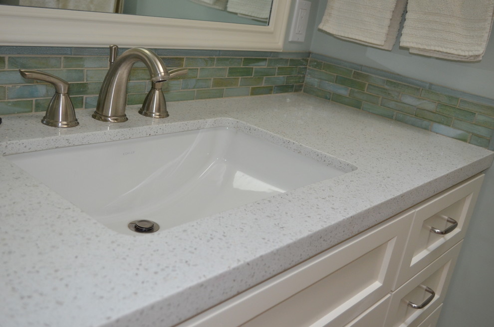 Eucalyptus San Carlos - Clásico renovado - Cuarto de baño - San Francisco - de Plan A Design ...