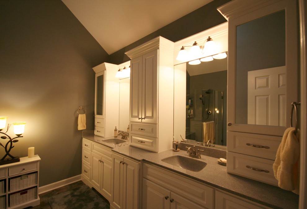 Expanded Vanity - Clásico renovado - Cuarto de baño - Raleigh - de ...
