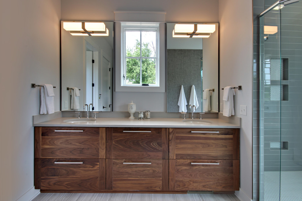 Farm House - Farmhouse - Bathroom - Grand Rapids - by Epique Homes | Houzz