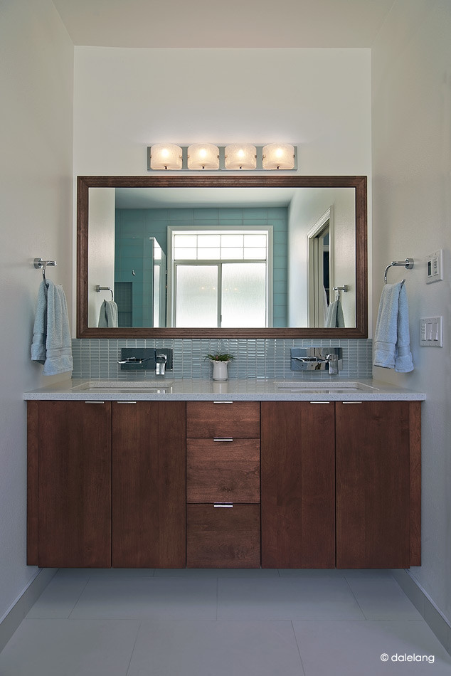 Floating Vanity - Master Bathroom - Contemporain - Salle de Bain ...